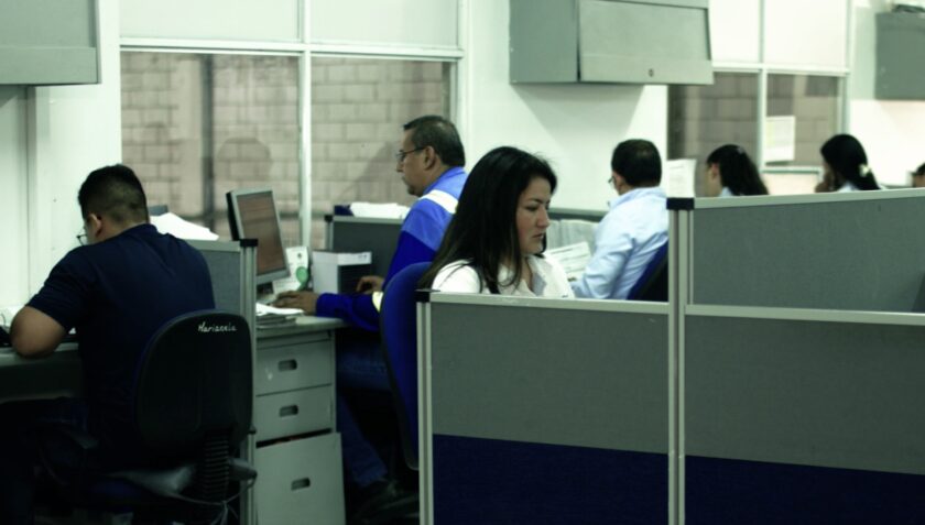 ¿Quiénes somos? – FSCR Ingeniería